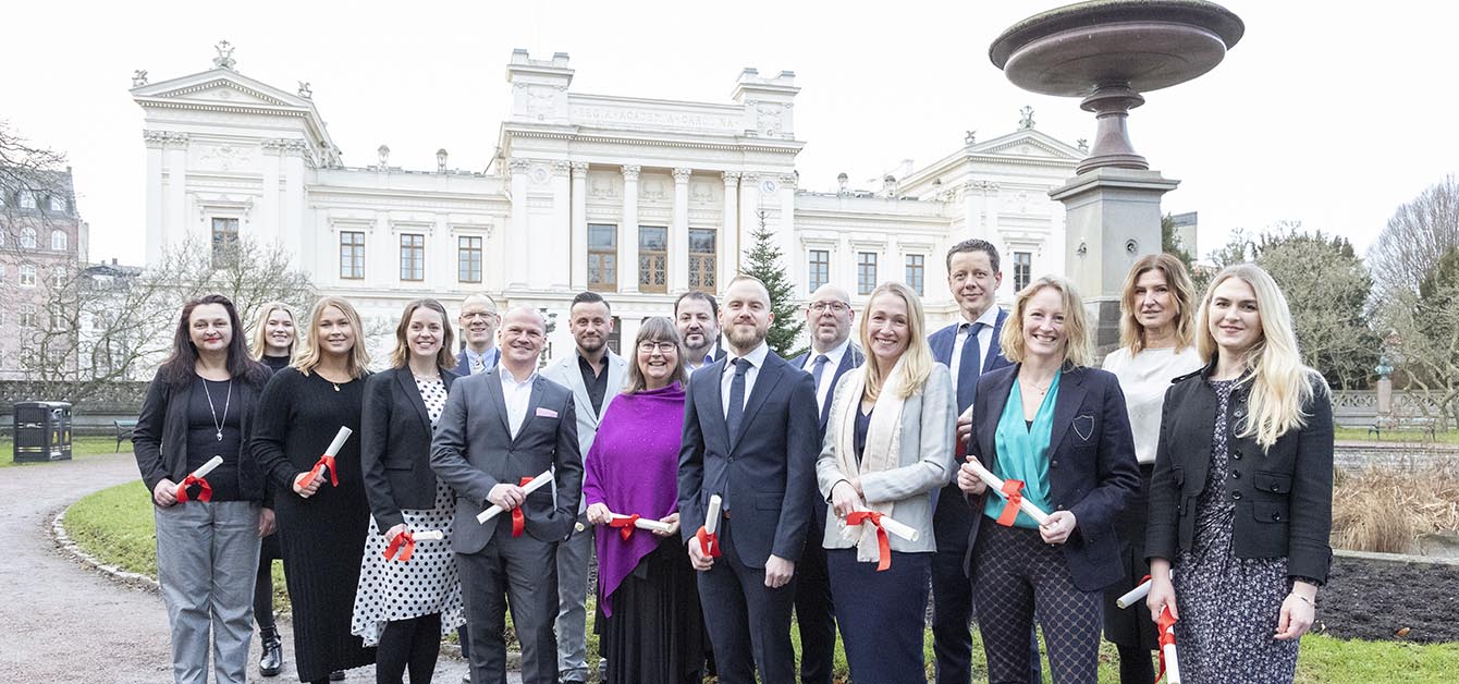 Leading Impact Class of 2022 diplomerades - Efl