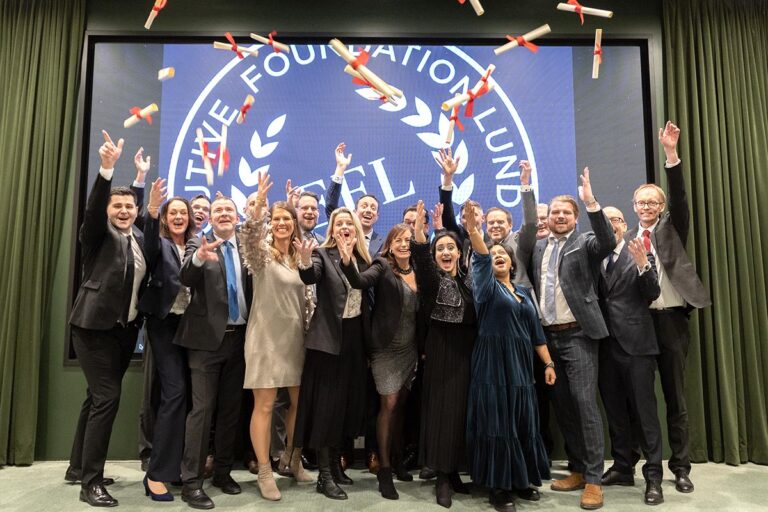 Diplomering av Leading Impact Class of 2024 - Efl